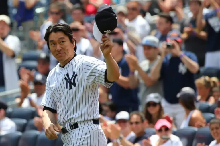 John Sterling's 11 Most Memorable Yankees Home Run Calls