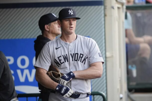 Yankees' LeMahieu Puts Up Brave Face Amid Talks Of Indefinite Benching