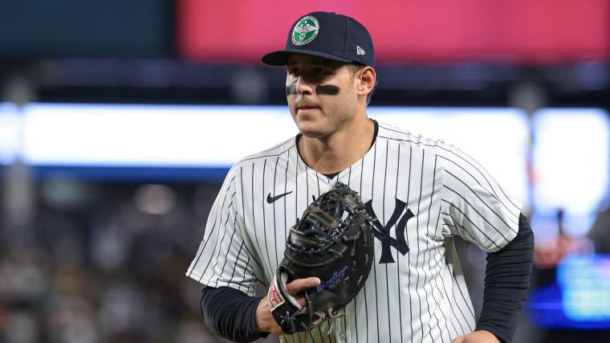 Anthony Rizzo's Finger Injury Worries Yankees; Playoff Return Still ...