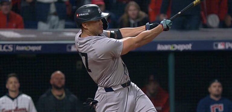 Giancarlo Stanton’s $325M Deal Highlighted As Yankees’ Big Payroll Problem
