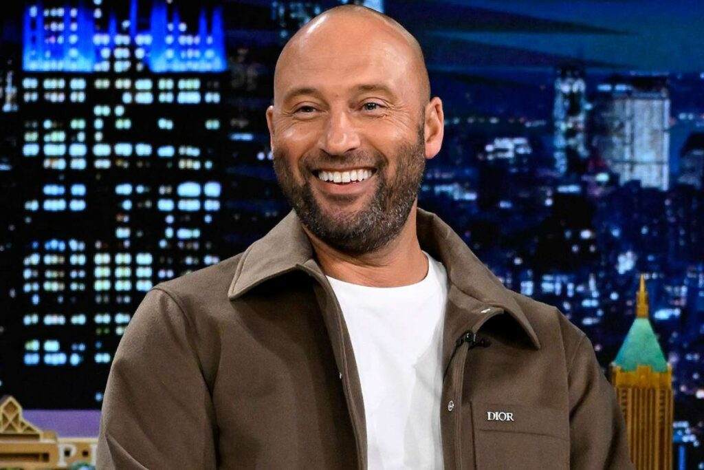 Derek Jeter First Time In Muddy Waters Over His Yankees Ties