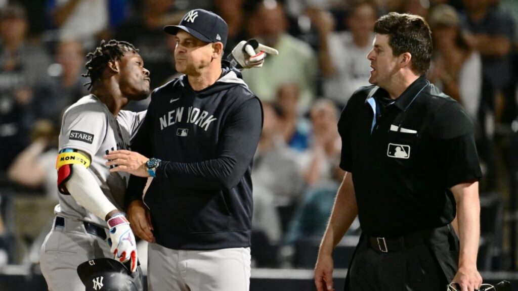 Yankees' Boone Hits Milestone With Feisty First 2025 Ejection