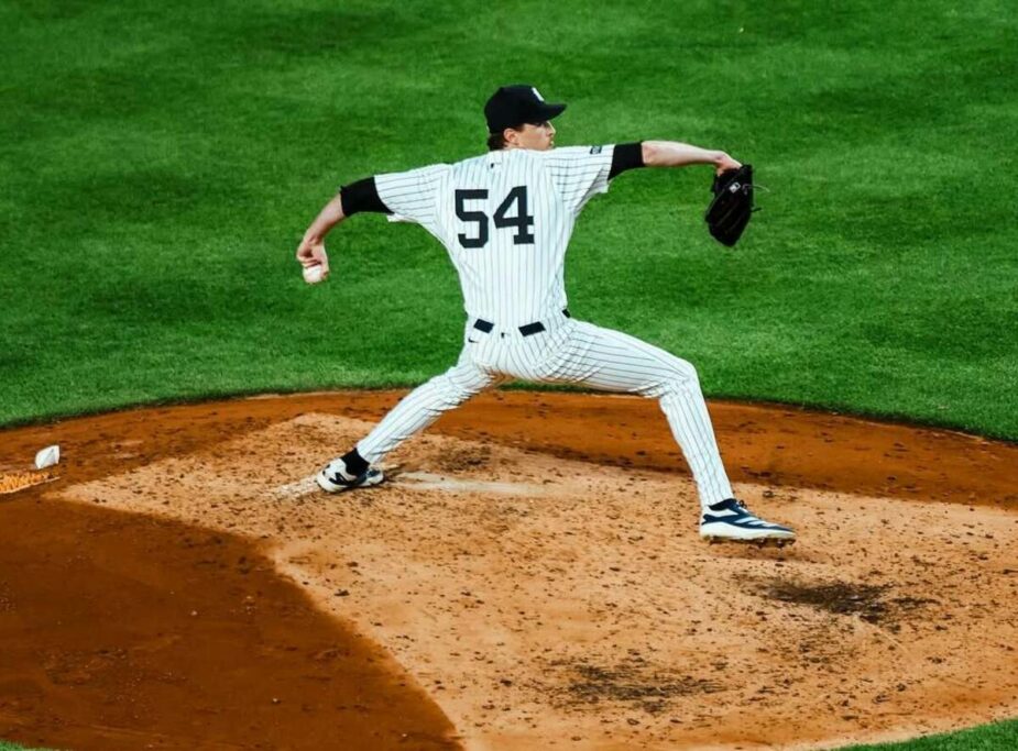 Yankees' Judge Sets Homer Record, Fried Equals 112-Year-Old AL Feat