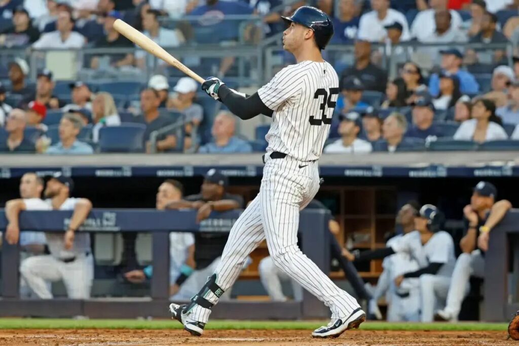 Mets Could Steal Cody Bellinger From Yankees In Soto-Style Setback