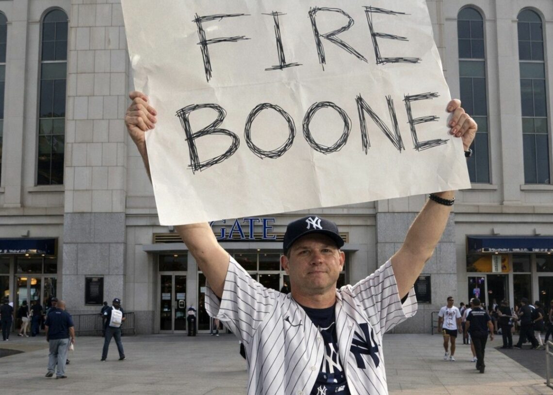Surprising Outsider Enters Yankees Picture To Replace Boone