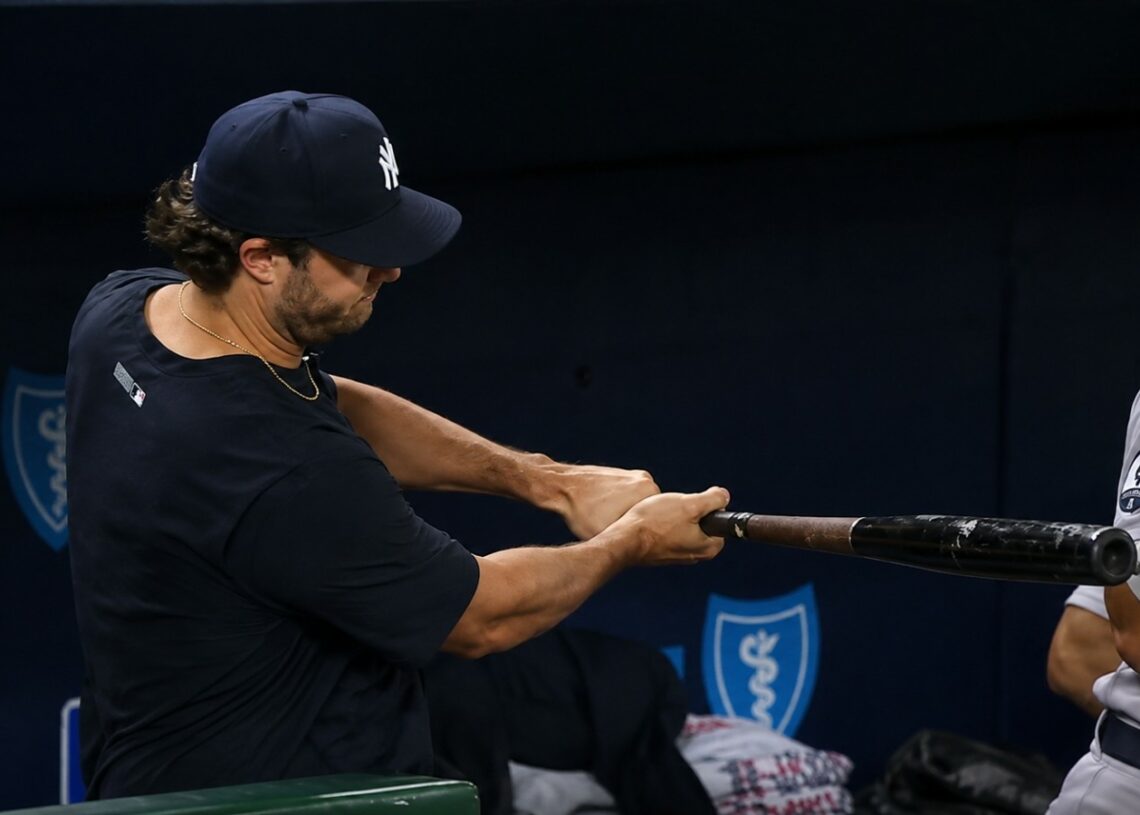 Yankees’ Injury Nightmare Grows With Jose Caballero IL Scare
